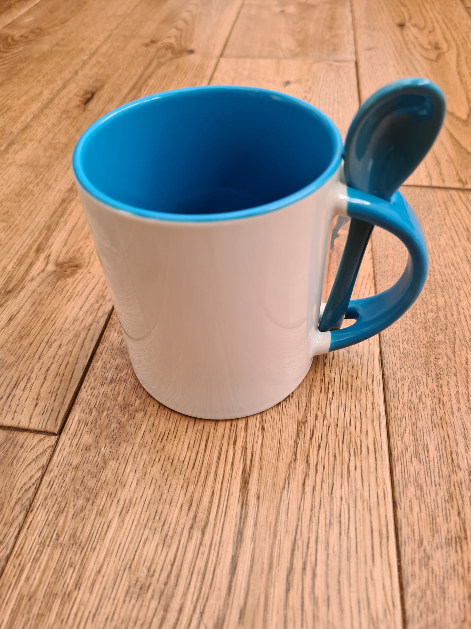 11oz Ceramic Mug & Spoon & Smash Proof Box – Mackie Direct